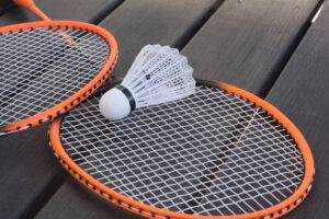 Ultimate Guide to Tennis Racket Sizes with a Sizing Chart - padel ...